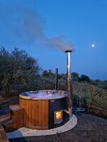 Massagens com pedras quentes, massagens musculares profundas