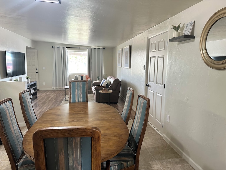 Spacious Family-friendly 5-bedroom House! - Arizona-Sonora Desert Museum