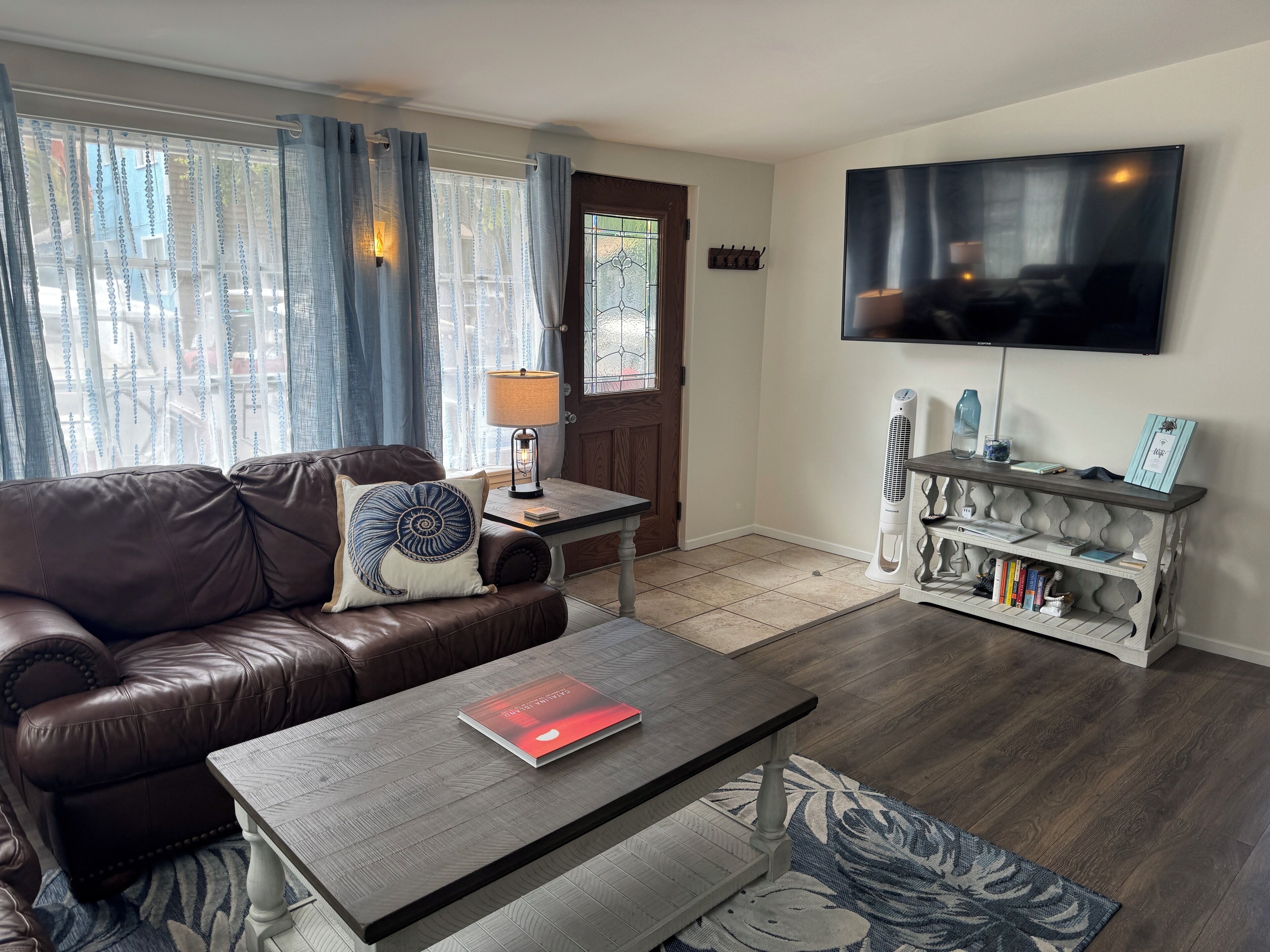 Comfortable And Conveniently Located 3-bedroom House With Wifi In Avalon - Santa Catalina Island, CA