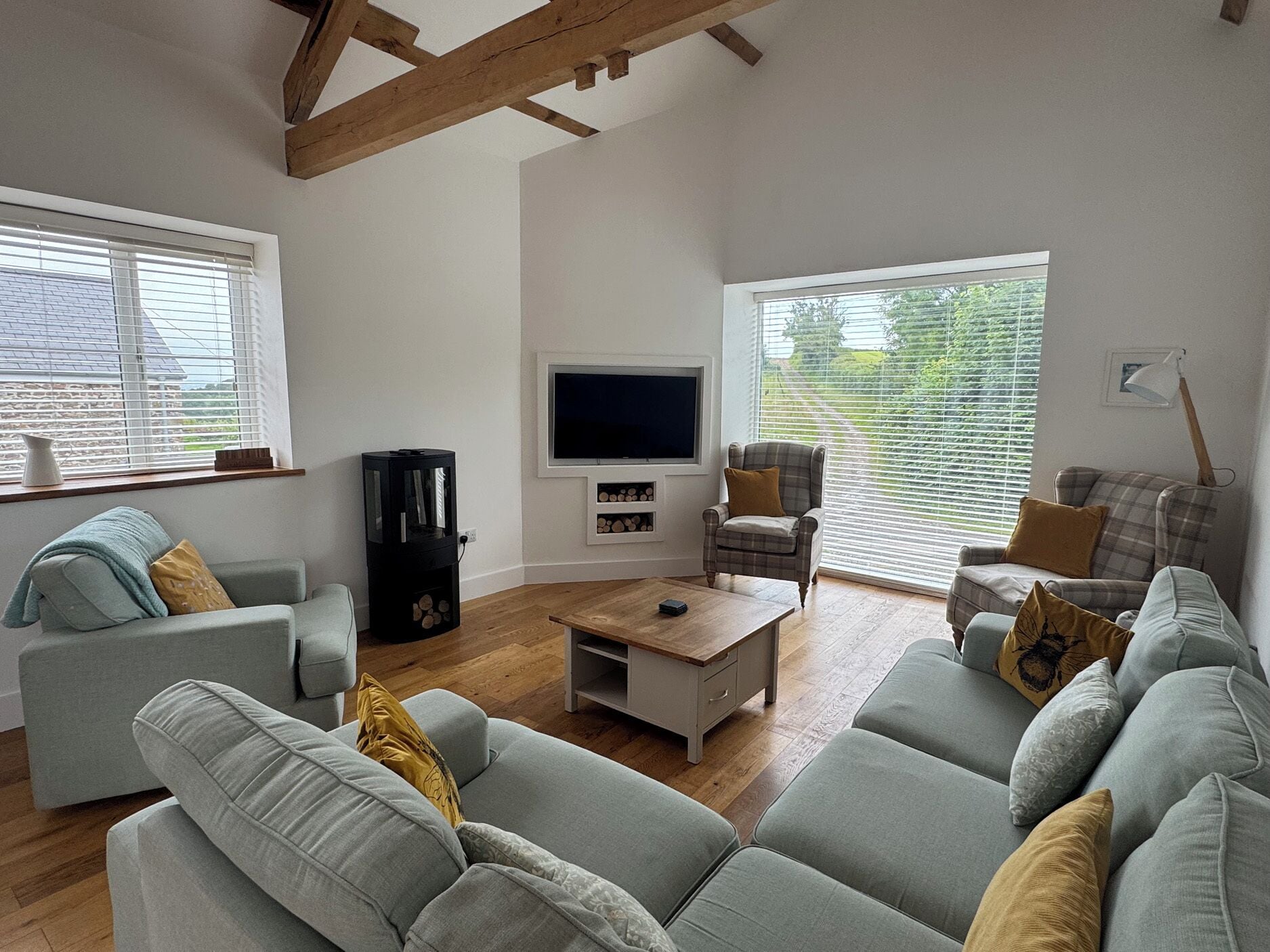 Old Orchard Barn, Pet Friendly, Luxury Holiday Cottage In St Mellion - Saltash