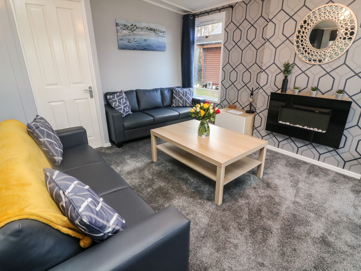 Park View Lodge, Arnside 7, Pet Friendly, With Pool In Carnforth - Carnforth