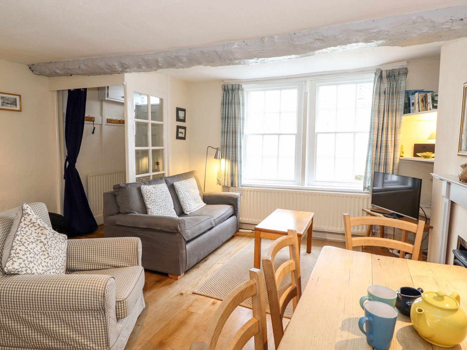 Stone Ledges, Romantic, Character Holiday Cottage In Keswick - 케직
