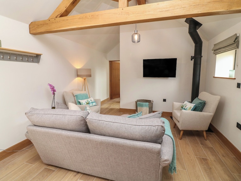 Tawny Barn, Pet Friendly, Luxury Holiday Cottage In Woodhall Spa - Lincolnshire