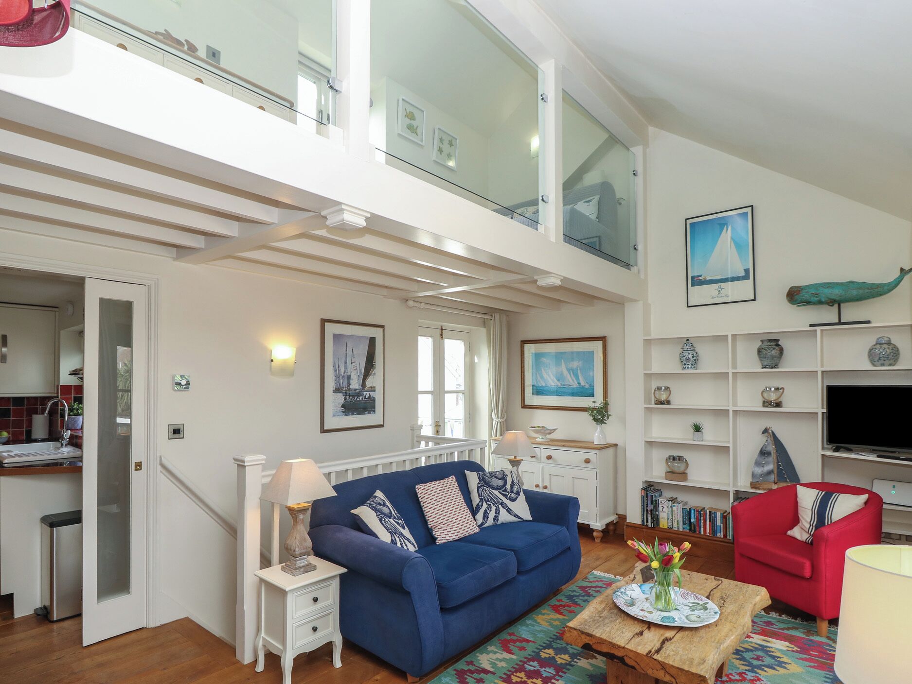 Seapie Corner, Pet Friendly, Character Holiday Cottage In Yarmouth - Lymington