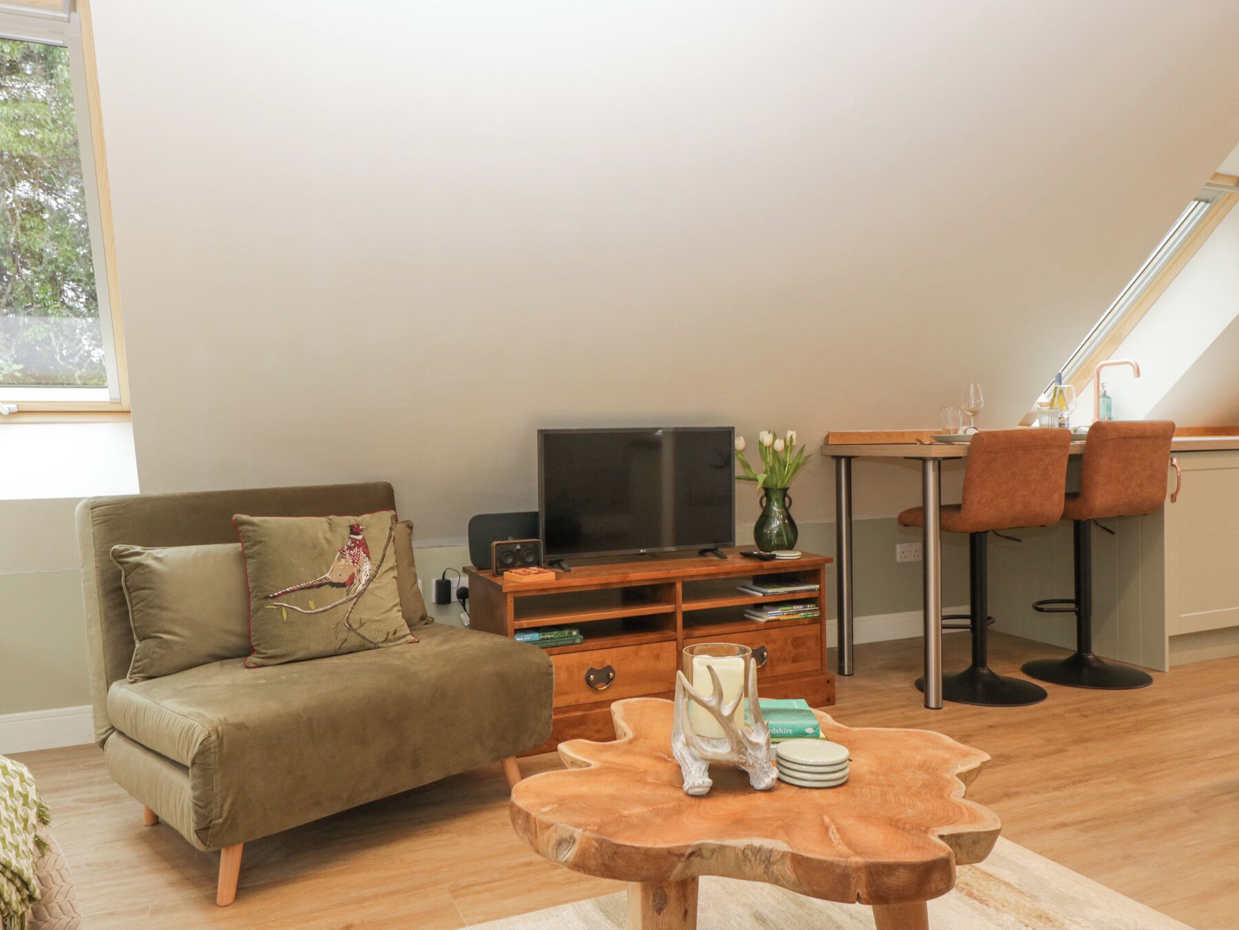 Pheasants Rise Apartment, Pet Friendly, With A Garden In Ross-on-wye - Ledbury