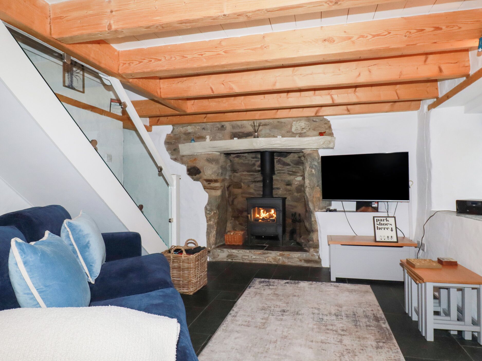 2 Rose Cottage, Pet Friendly, Character Holiday Cottage In St Agnes - Porthtowan