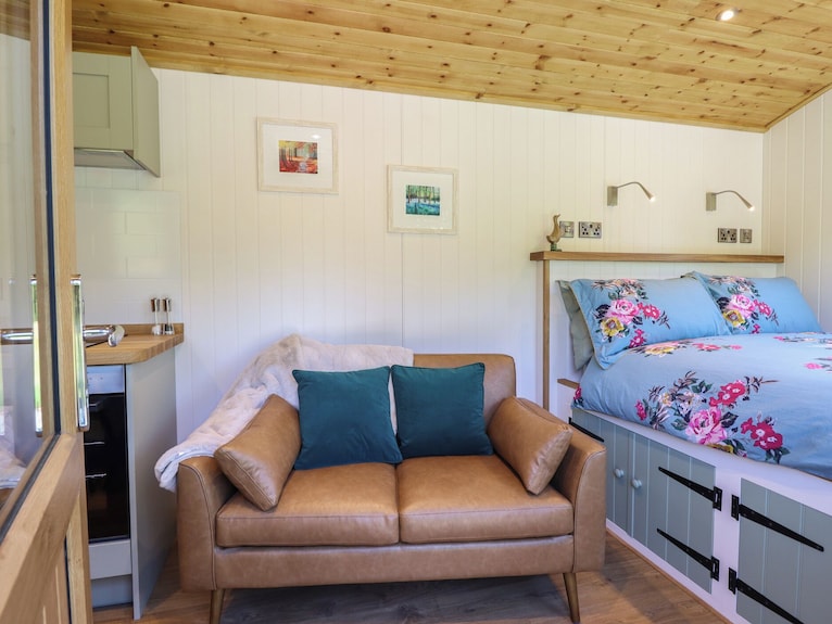 Celyn, Pet Friendly, With Hot Tub In Dolgellau - Gwynedd