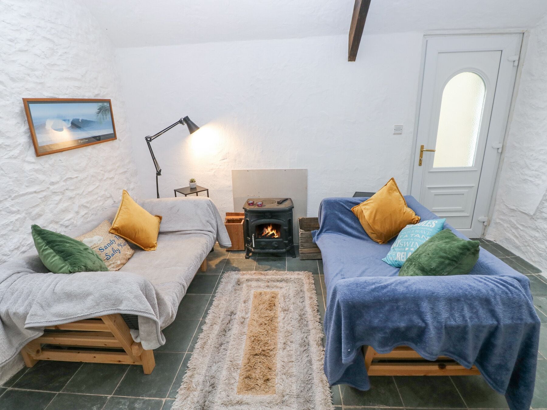 Anchor Light, Pet Friendly, With Open Fire In Pembroke - Pembrokeshire