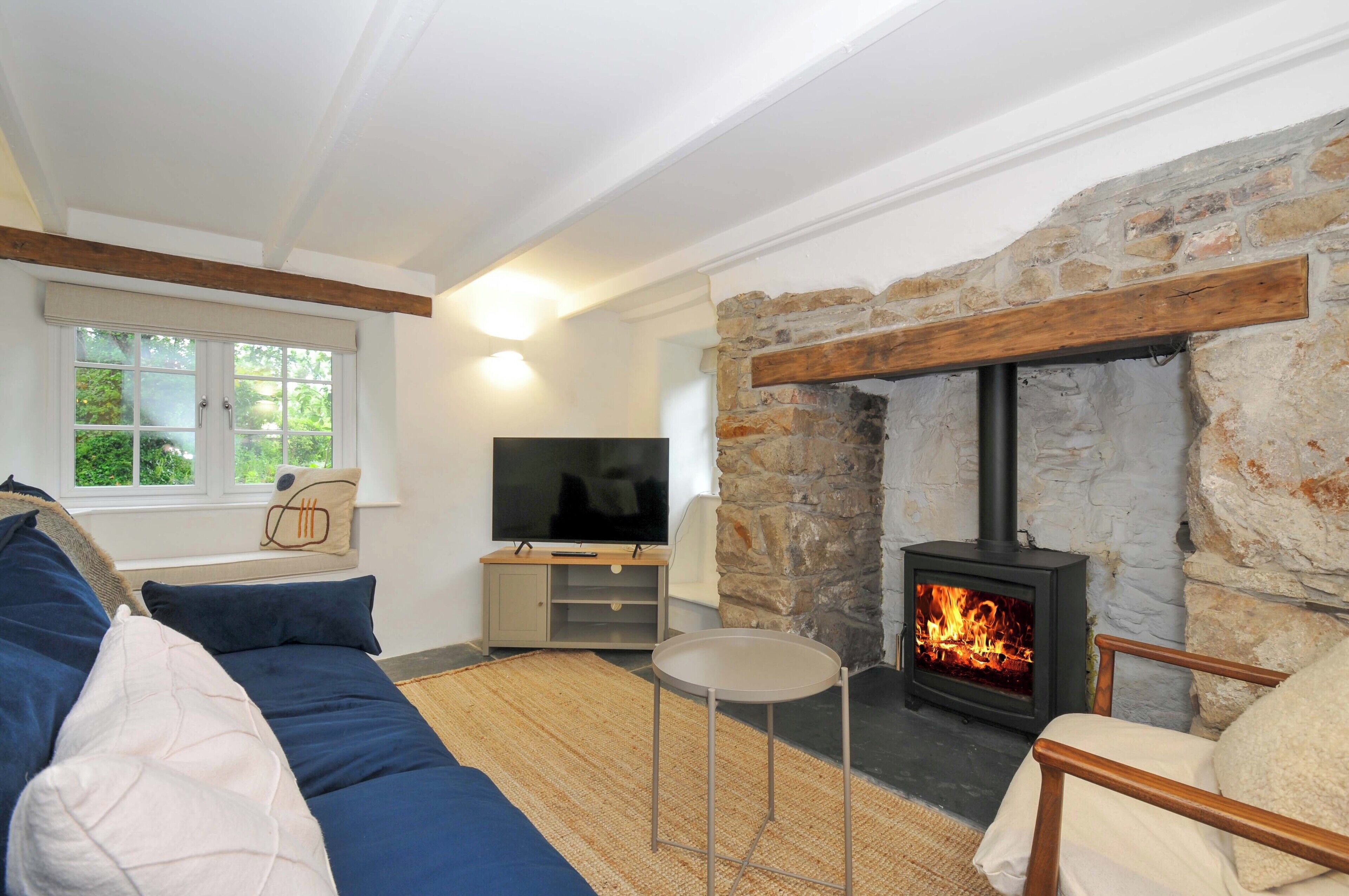 Sunrise Cottage, Pet Friendly, With Open Fire In St Kew Highway - Port Isaac