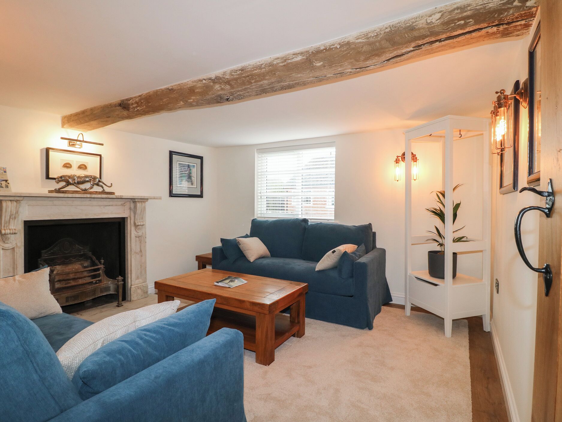 2 Back Lane, Pet Friendly, Character Holiday Cottage In East Goscote - Melton Mowbray