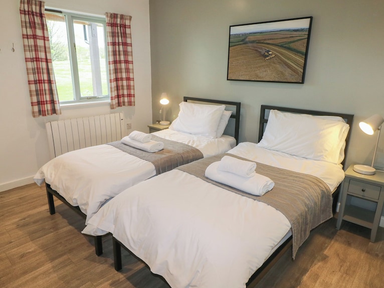 Oak, Romantic, Country Holiday Cottage, With A Garden In Cowbridge - Cowbridge