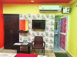 Quarto Duplo Deluxe, ar condicionado | Televisão