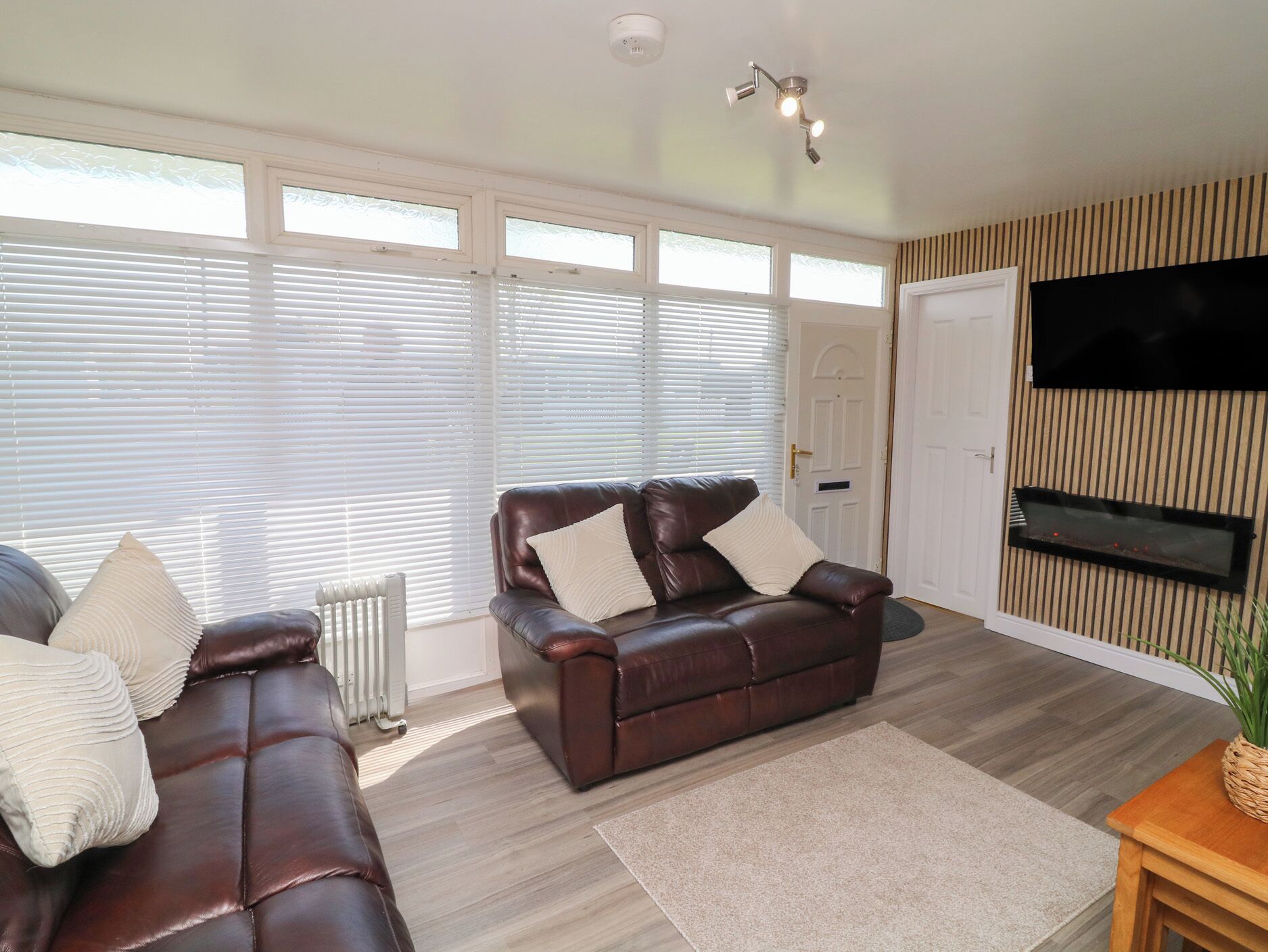 56 Cherry Park Chalet, Pet Friendly In Chapel St Leonards - Ingoldmells