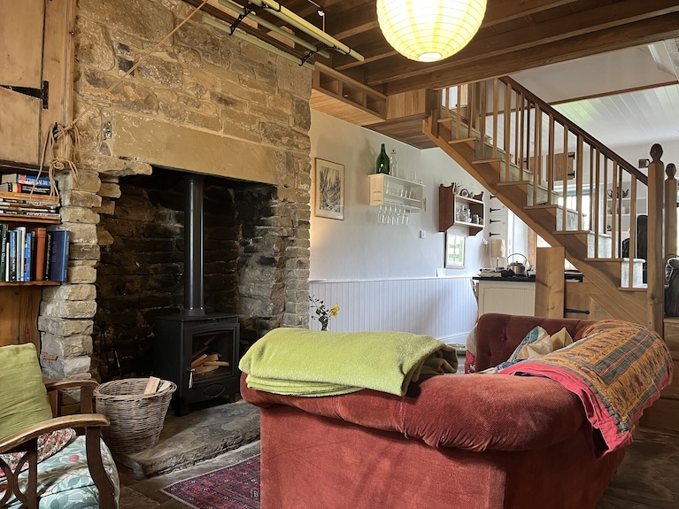 Doffers Cottage, Family Friendly, Character Holiday Cottage In Airton - West Yorkshire