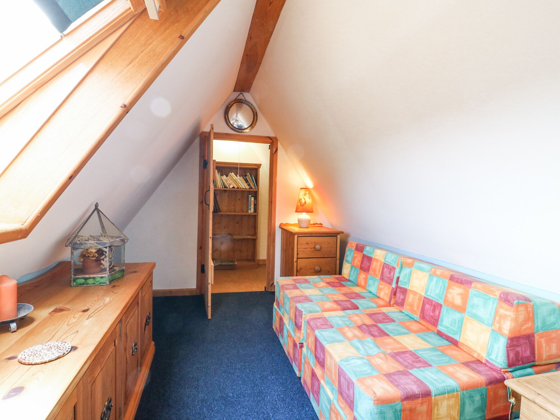 Kingfisher, Pet Friendly, Character Holiday Cottage In Isleham - Cambridgeshire