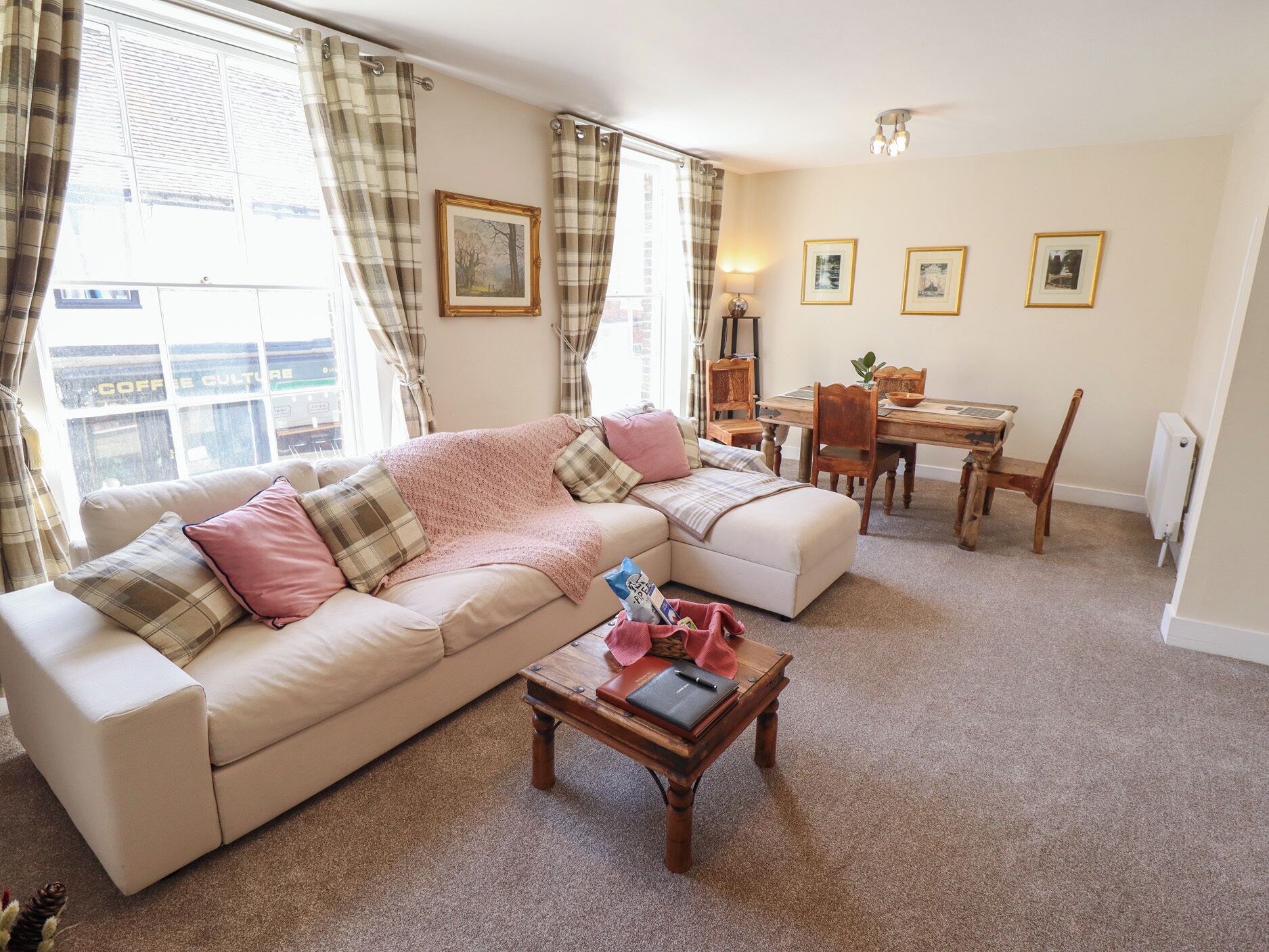 Madje Apartment In Lincoln - Lincoln