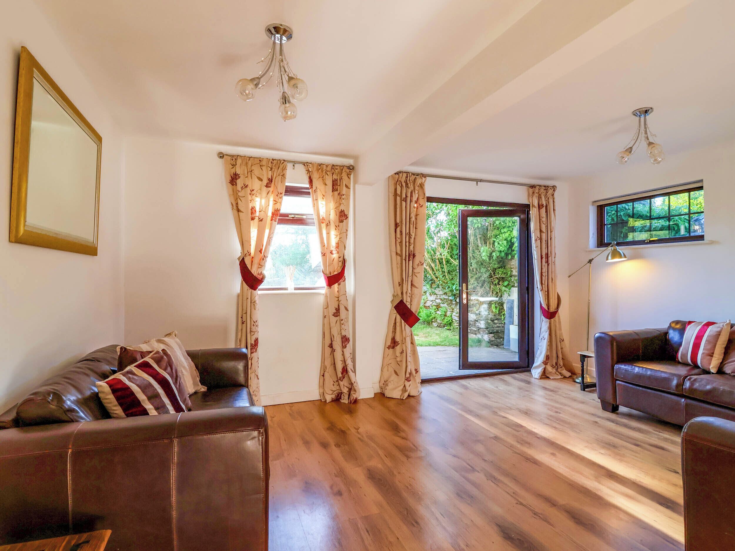 Kernyk, Pet Friendly, Country Holiday Cottage In Camelford - Tintagel