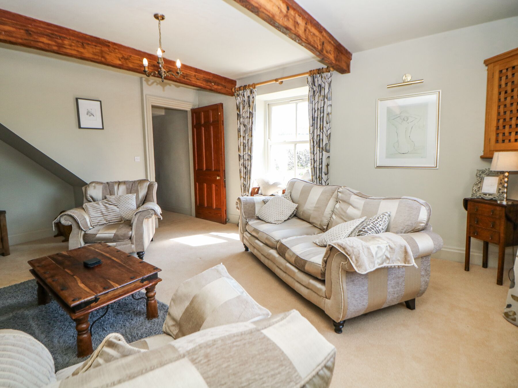 Burrs Farm, Pet Friendly, Character Holiday Cottage In Chelmorton - Hope Valley
