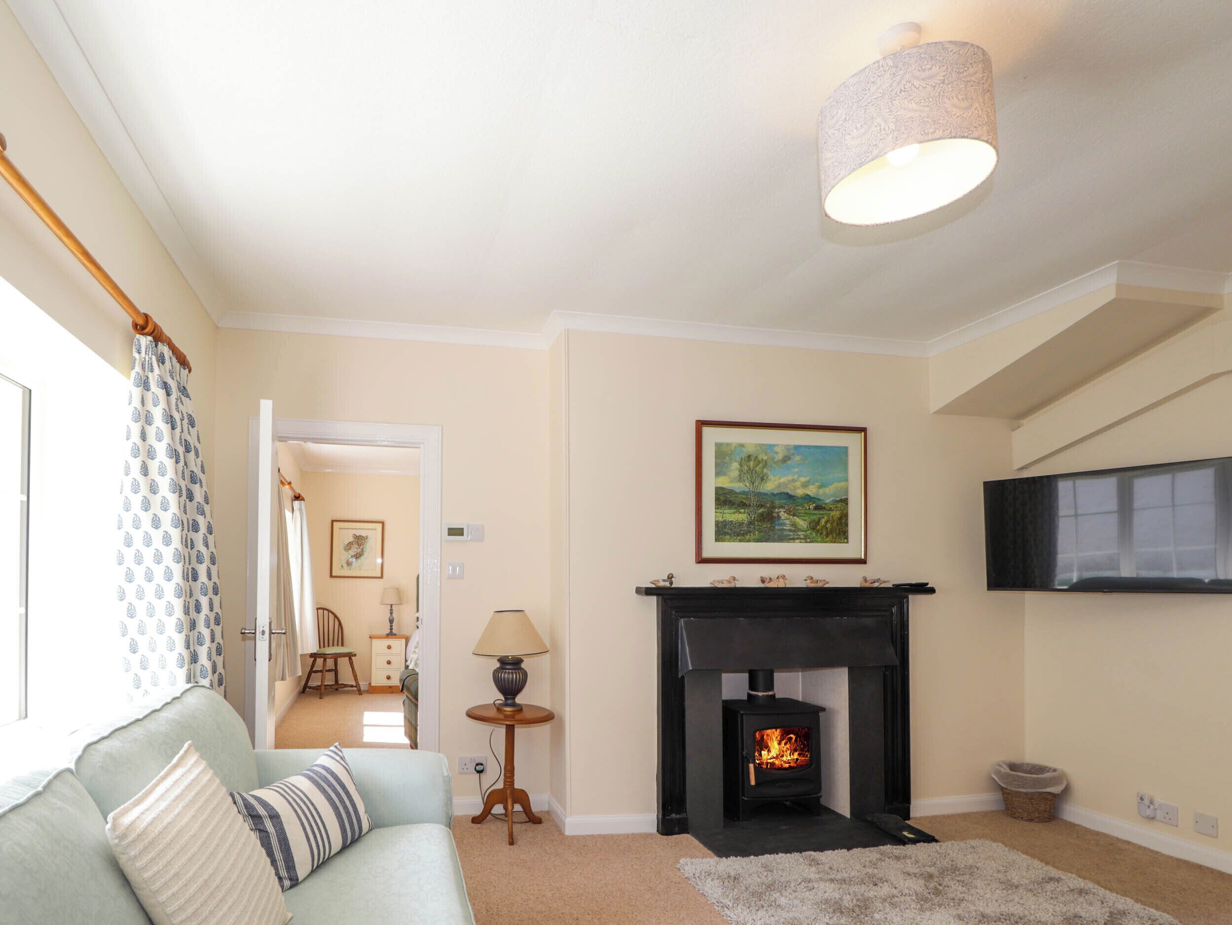 North Cottage, Pet Friendly, Country Holiday Cottage In Glenelg - Skye