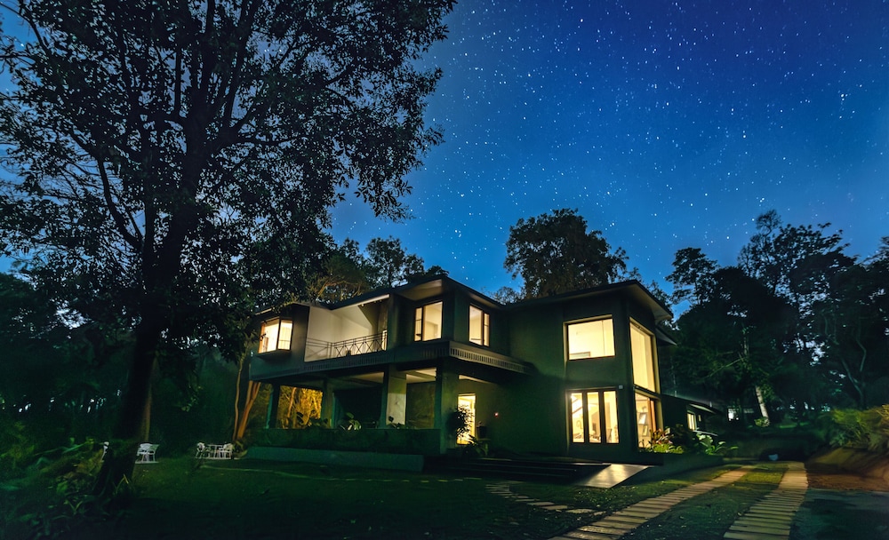 Coorg Wild Walk- Cgh Earth Saha - Kodagu