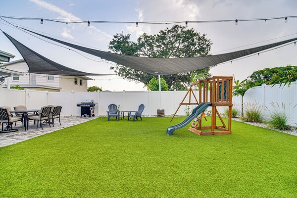 5 Mi To Beach: Tampa Retreat W/ Furnished Lanai! - Tampa, FL