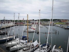 Casa | Vista para a água