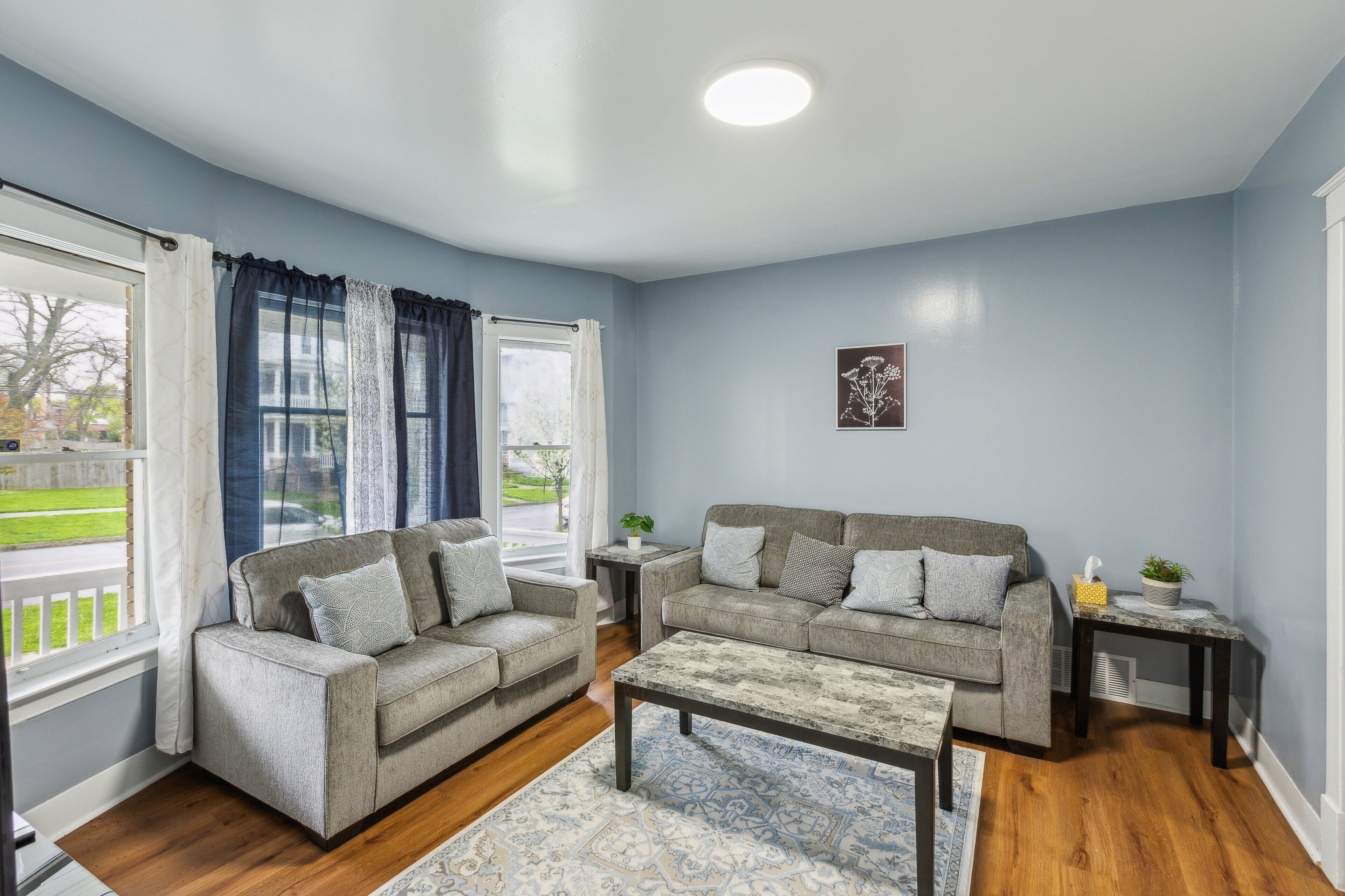 New! Comfy 3br Flat Close To The Falls - Niagara Falls, NY