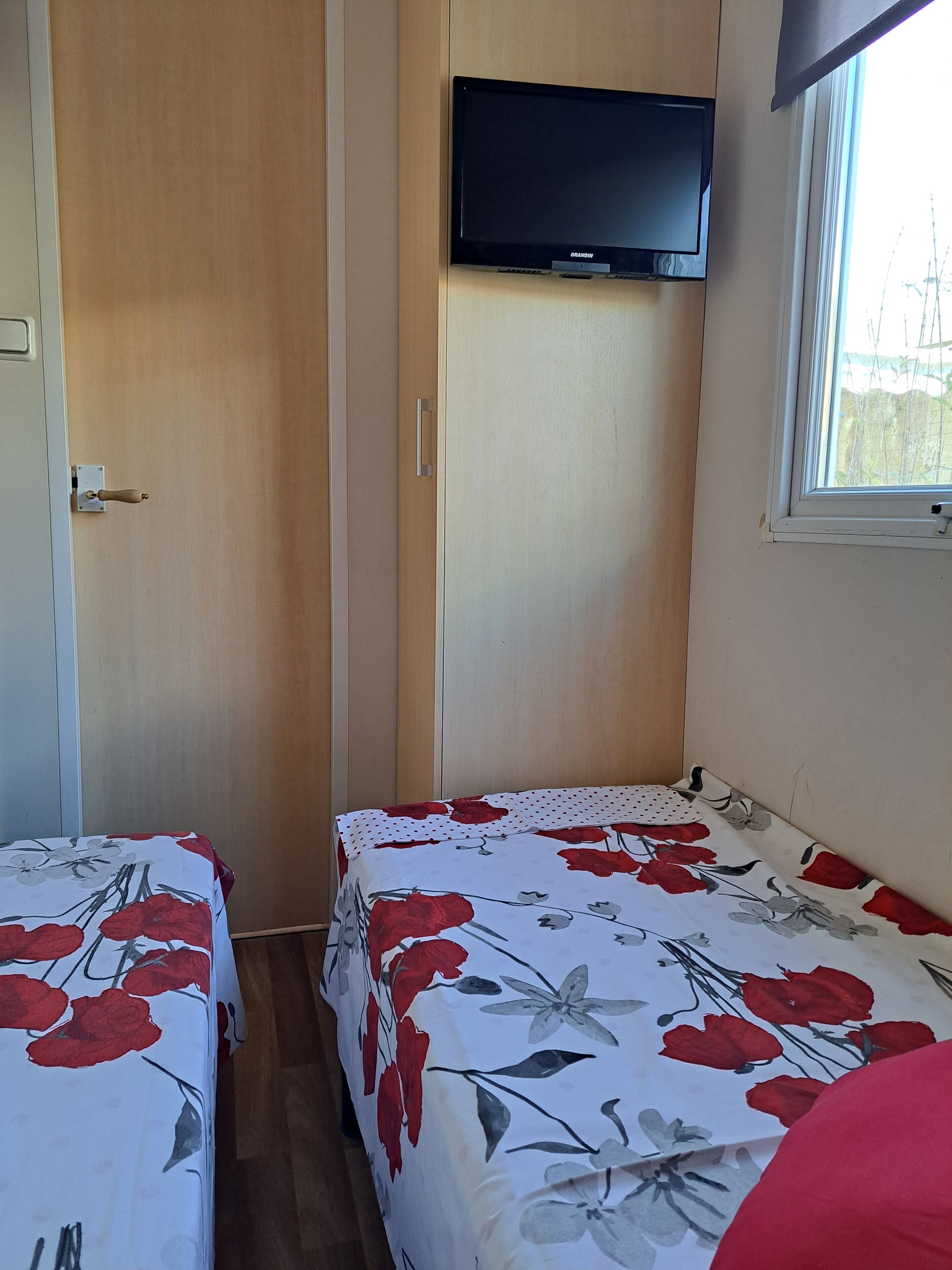 Mobilhome   "çà M'suffit" - Marseillan