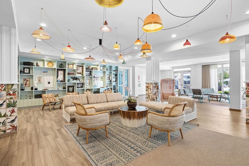 Shuttle To Town, Stay For The Party, Poolside Fun | Key Wests New Hot Spot - Key West, FL