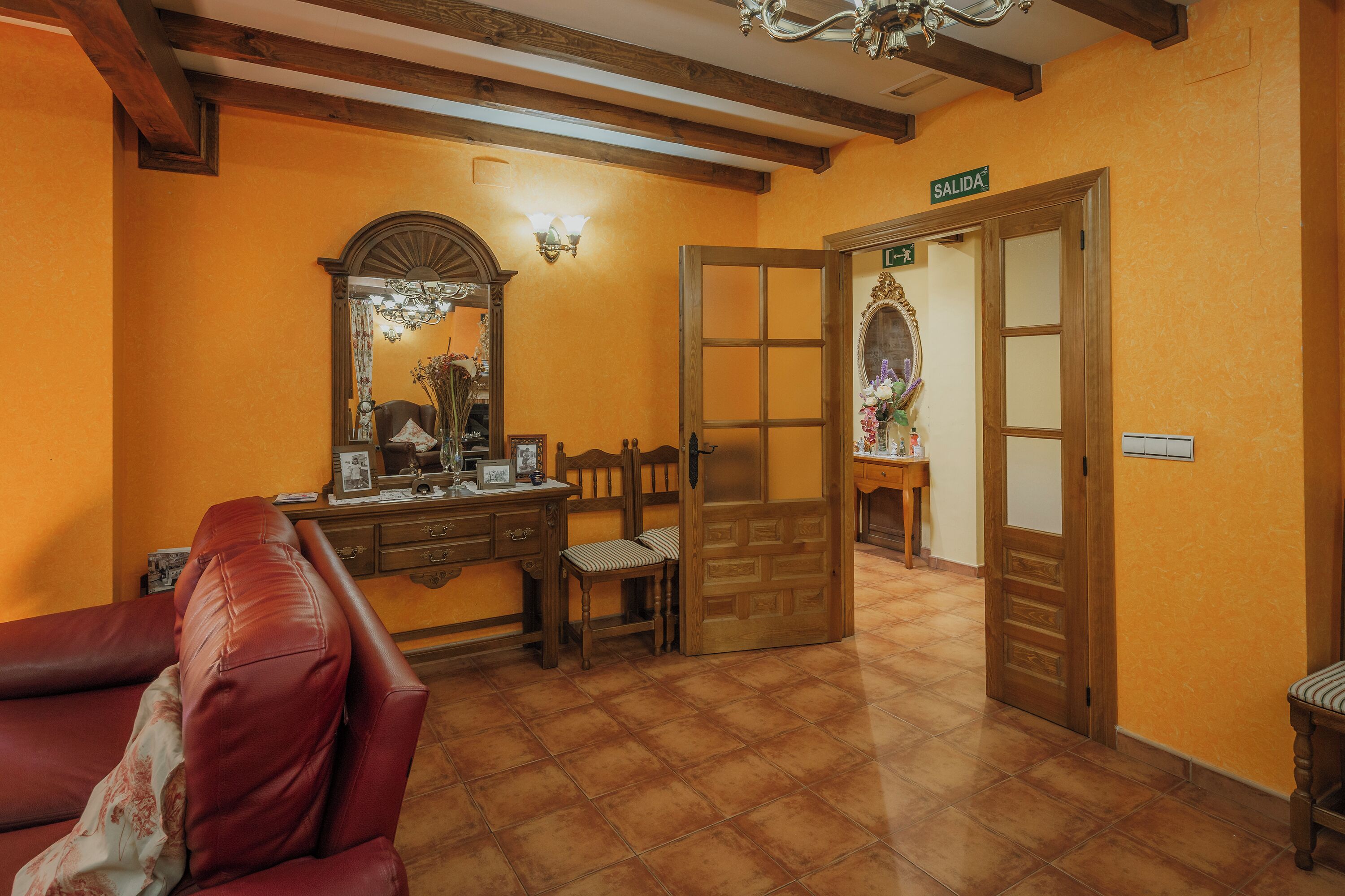 Apartamento 'Colegiata' Con Wi-fi - Ampudia