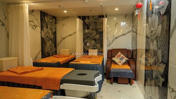 Massagens tailandesas, massagens