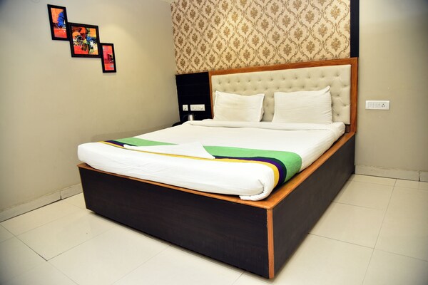 Svr Hotel & Banquet Patna - Patna