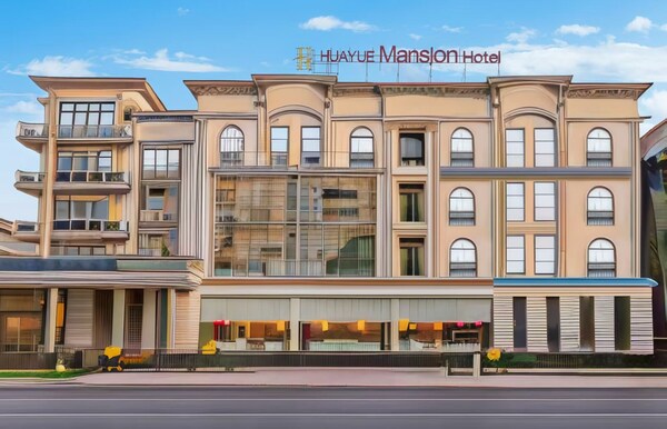 Huayue Mansion Hotel - Tashkent