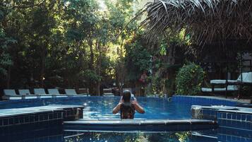 Piscina externa