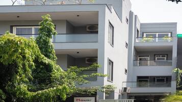 Fachada da propriedade