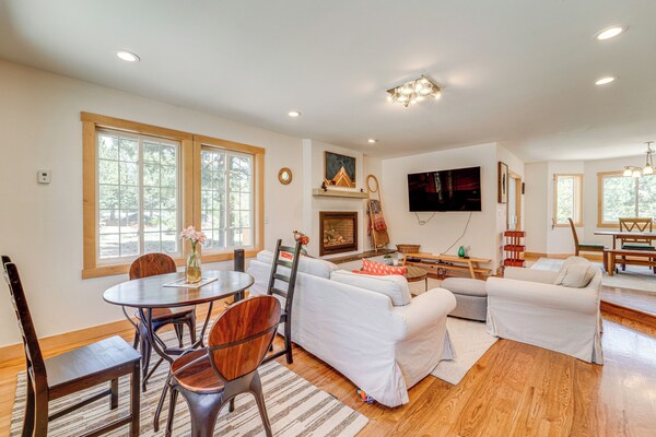 5 Mi To Northstar Resort! Family Home W/ Hot Tub - Truckee, CA