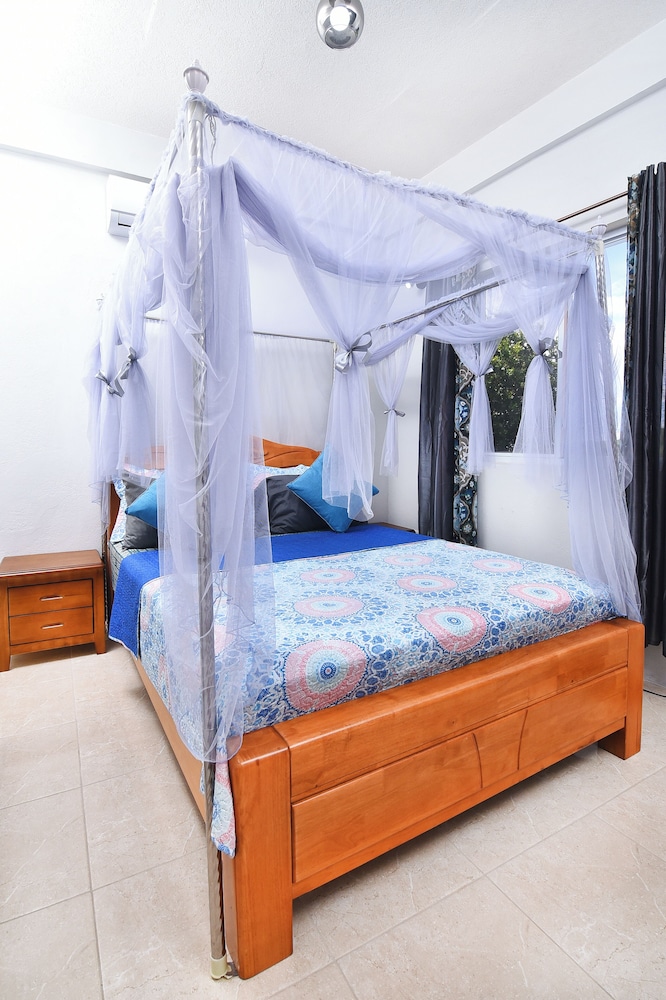 Obeys Sanctuary - Saint Lucia