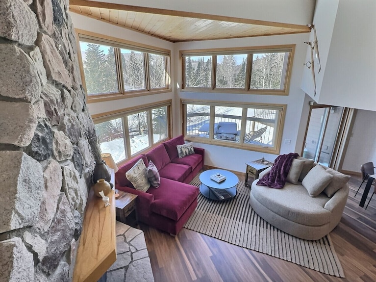 Family-friendly Ski-in/ski-out | In-unit Sauna - Lutsen, MN