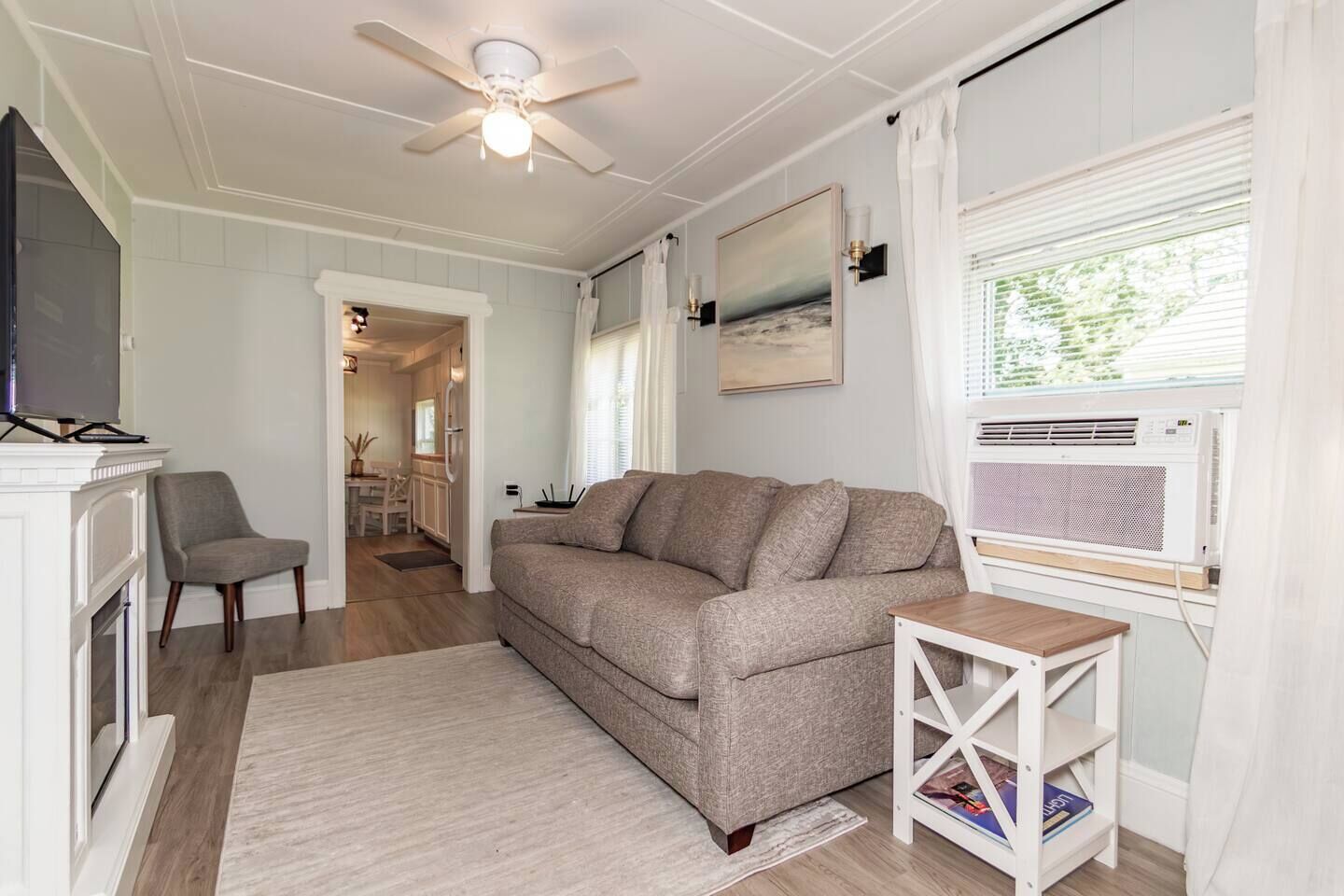 Fisherman's Cottage 4 Beds Mentor Ohio Near Lake - Mentor, OH