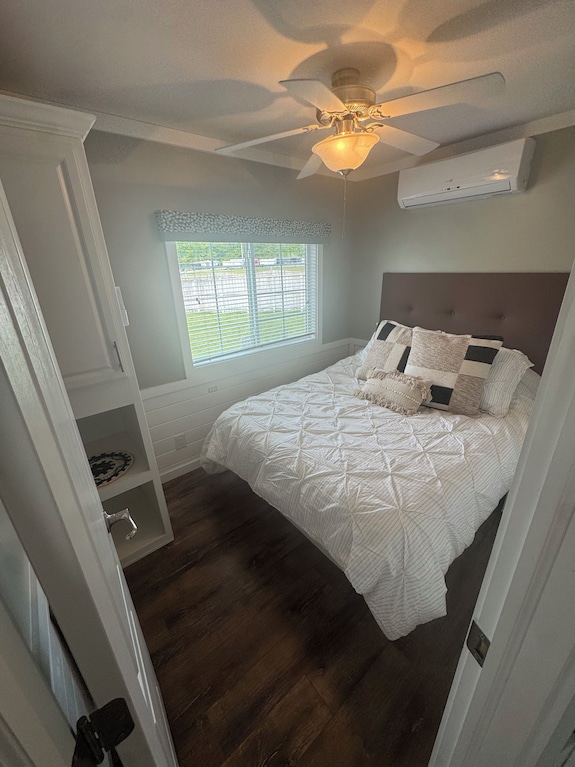 Charming 2-bedroom Cabin At Sun Retreats Silver Lake Campground. - Michigan