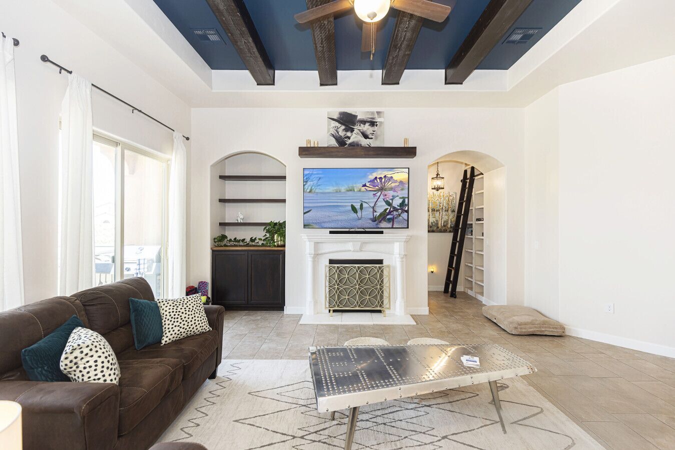 Southwest Luxe Golf Retreat + Ev, Theater, Hot Tub - Las Cruces, NM