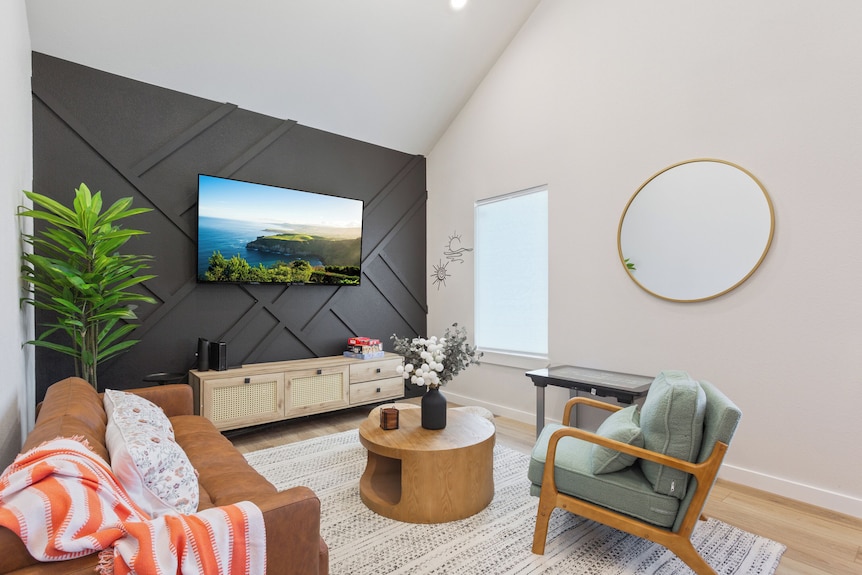 Stay In This Brand-new Luxury Villa! Near Baylor University And Silos!! - Waco, TX