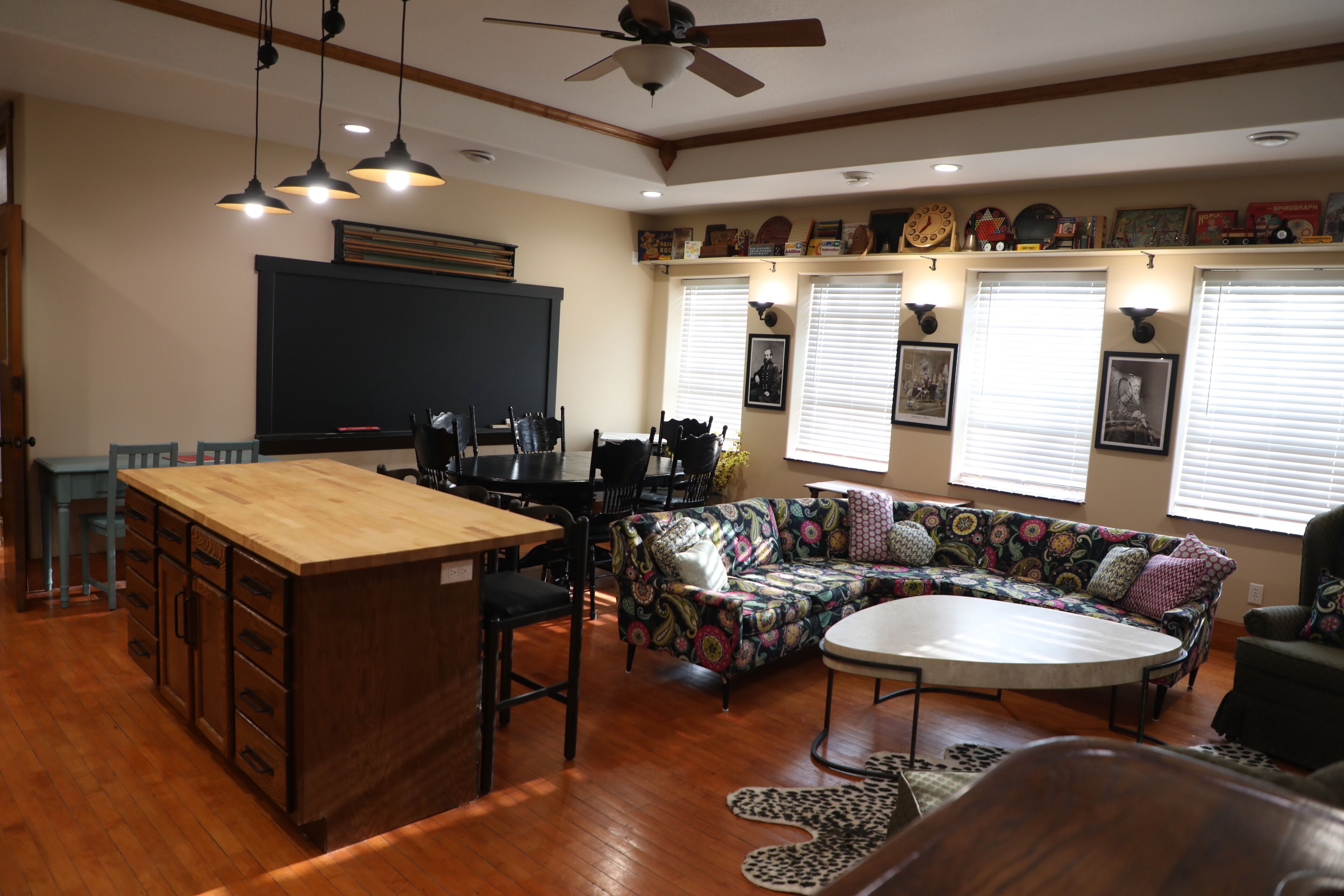A Class-y & Spacious 1500 Square Foot Retreat In A Century Old Brick Schoolhouse - Beacon, IA