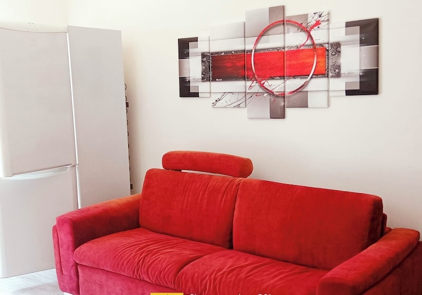 Charming 2-bedroom House In Welcoming Martinsicuro With Wifi, Ac & On The Beach - Martinsicuro