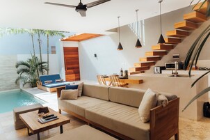 Vila, 1 quarto, piscina particular | Roupas de cama premium, edredons de pluma, frigobar, cofres nos quartos