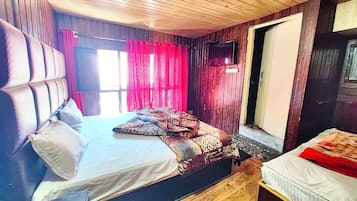 Cofre no quarto, secretária, quartos insonorizados, Wi-fi grátis