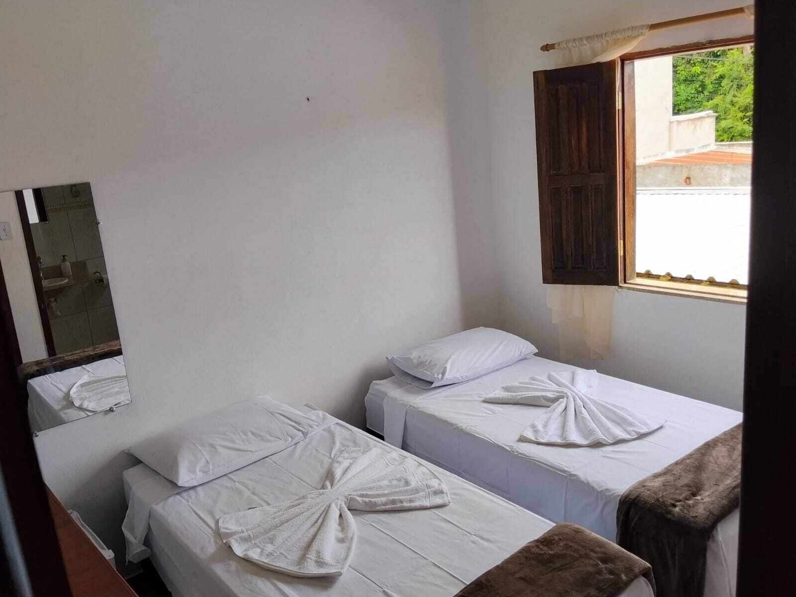 Quarto Duplo ou Twin Básico | Wi-fi grátis 