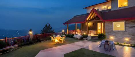 Fachada da propriedade