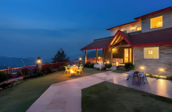Amã Stays & Trails Kedar Villa, Mukteshwar - Mukteshwar