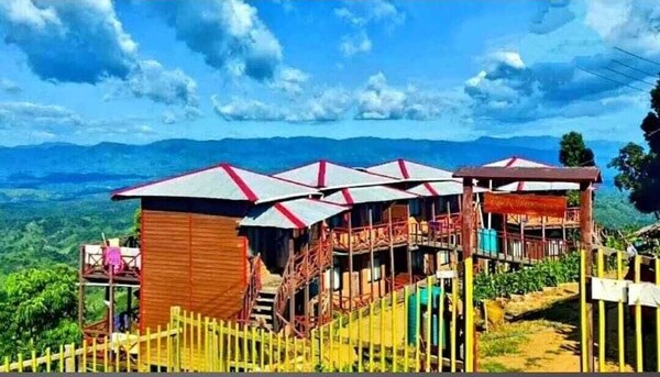 Rock Paradise Resort - Mizoram